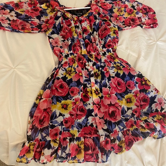 Forever 21 | Dresses | Flowers Summer Dress | Poshmark